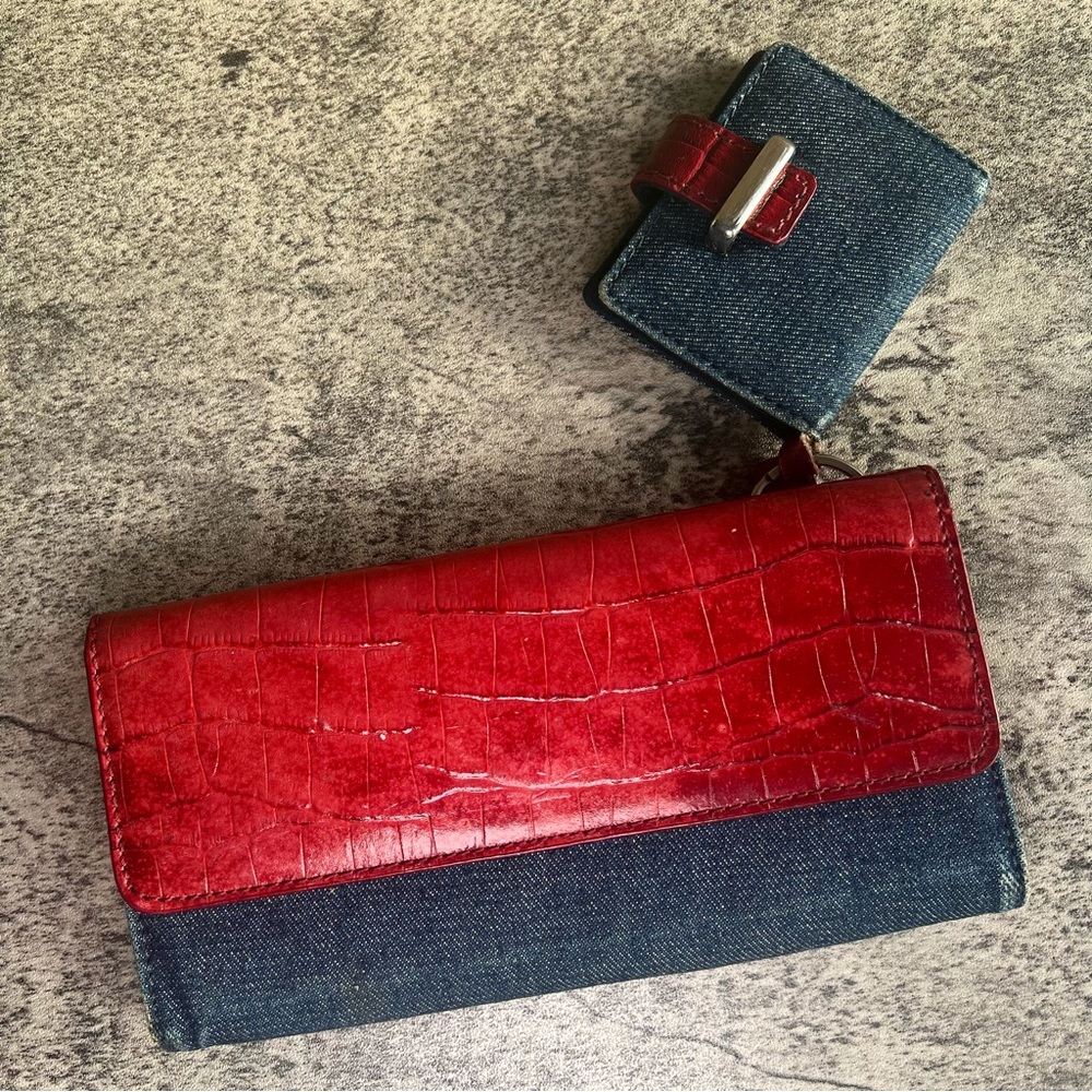Red Croc Print & Denim Tri-Fold Wallet + Mirror Keych… - Gem